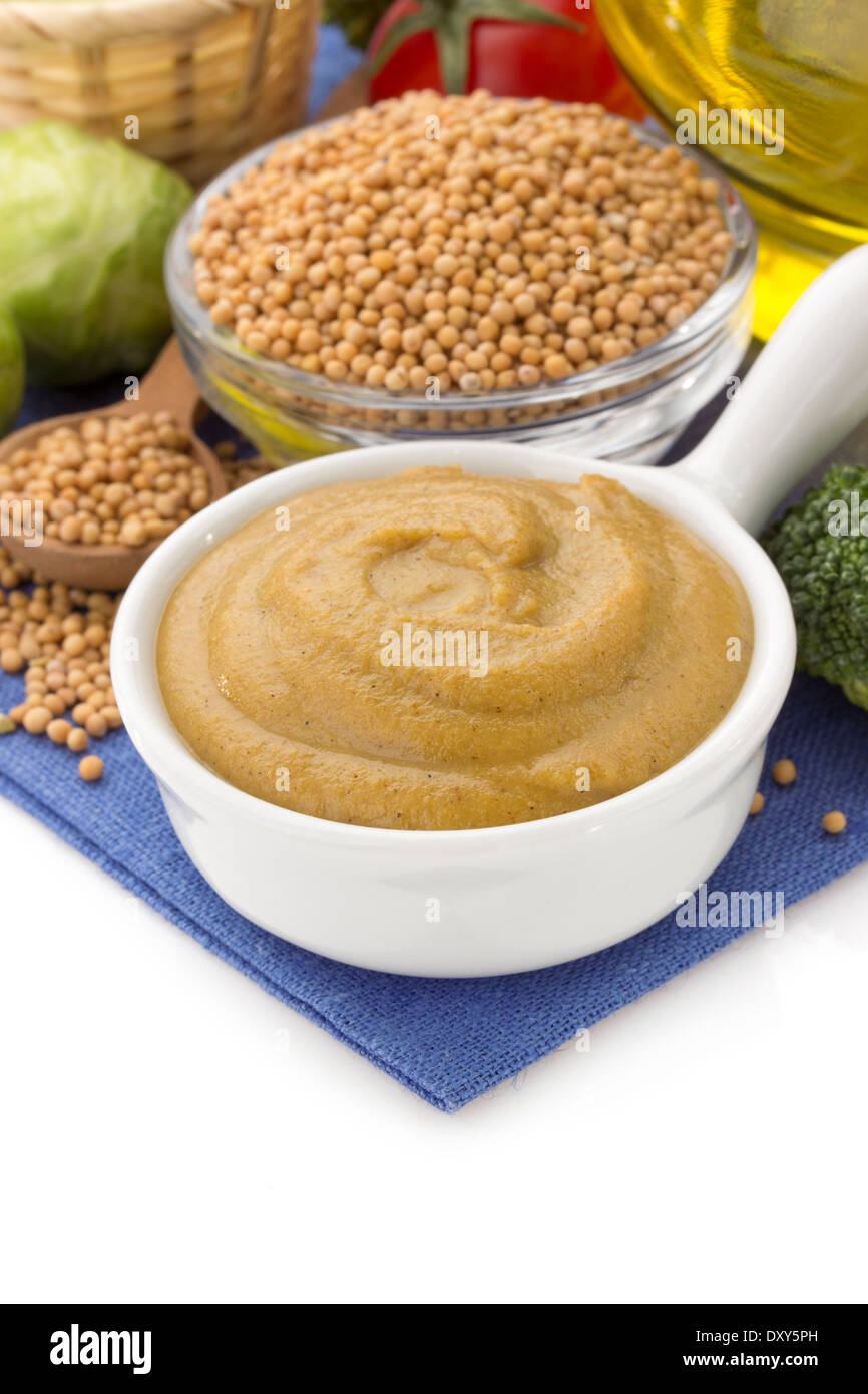 Mustard sauce in ceramic hi-res stock photography and images - Alamy