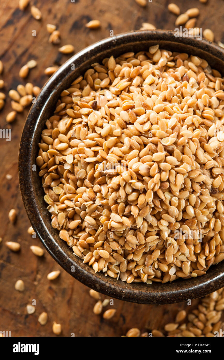 Raw flax hi-res stock photography and images - Alamy