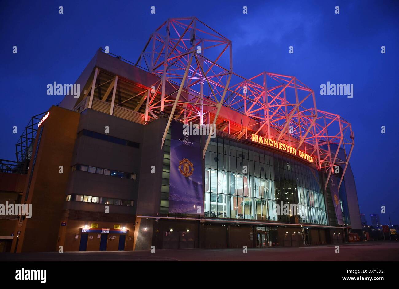 Old trafford east stand hi-res stock photography and images - Alamy