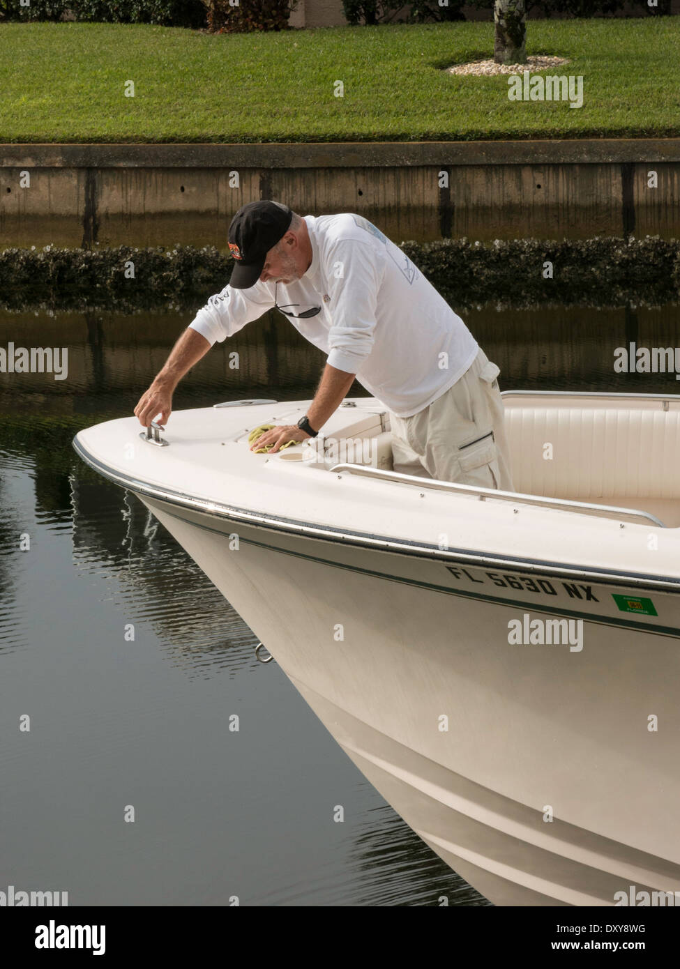 Nautical time line hi-res stock photography and images - Alamy