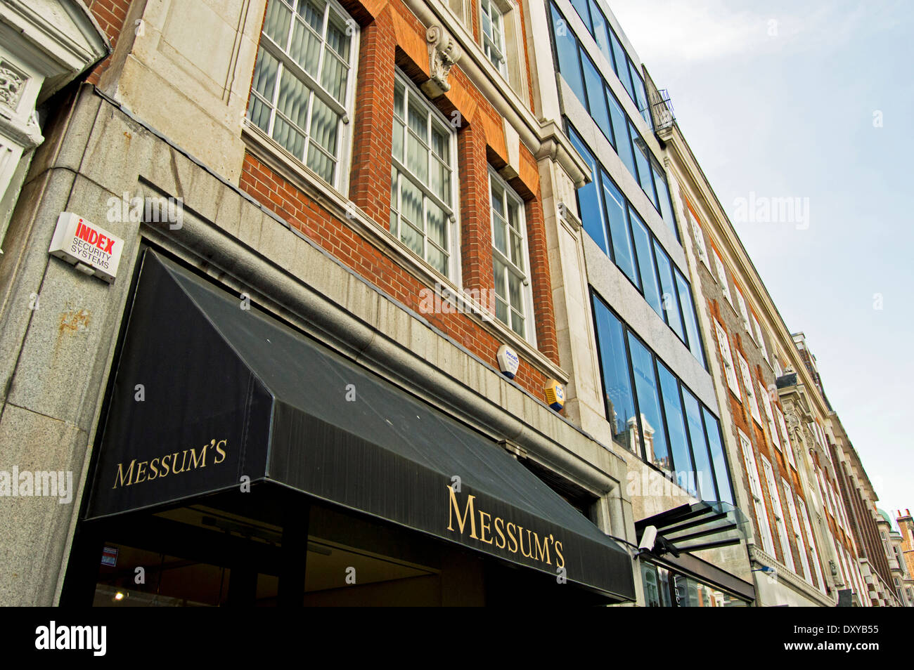Messum's, a contemporary art gallery on Cork Street, Mayfair, London ...