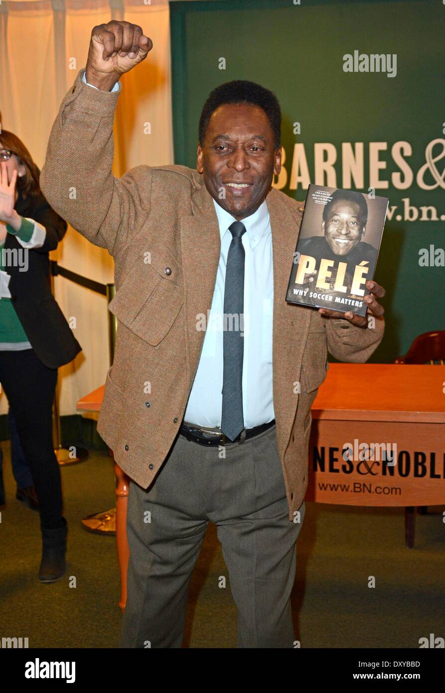 New York, NY, USA. 1st Apr, 2014. Pele at in-store appearance for Pele ...