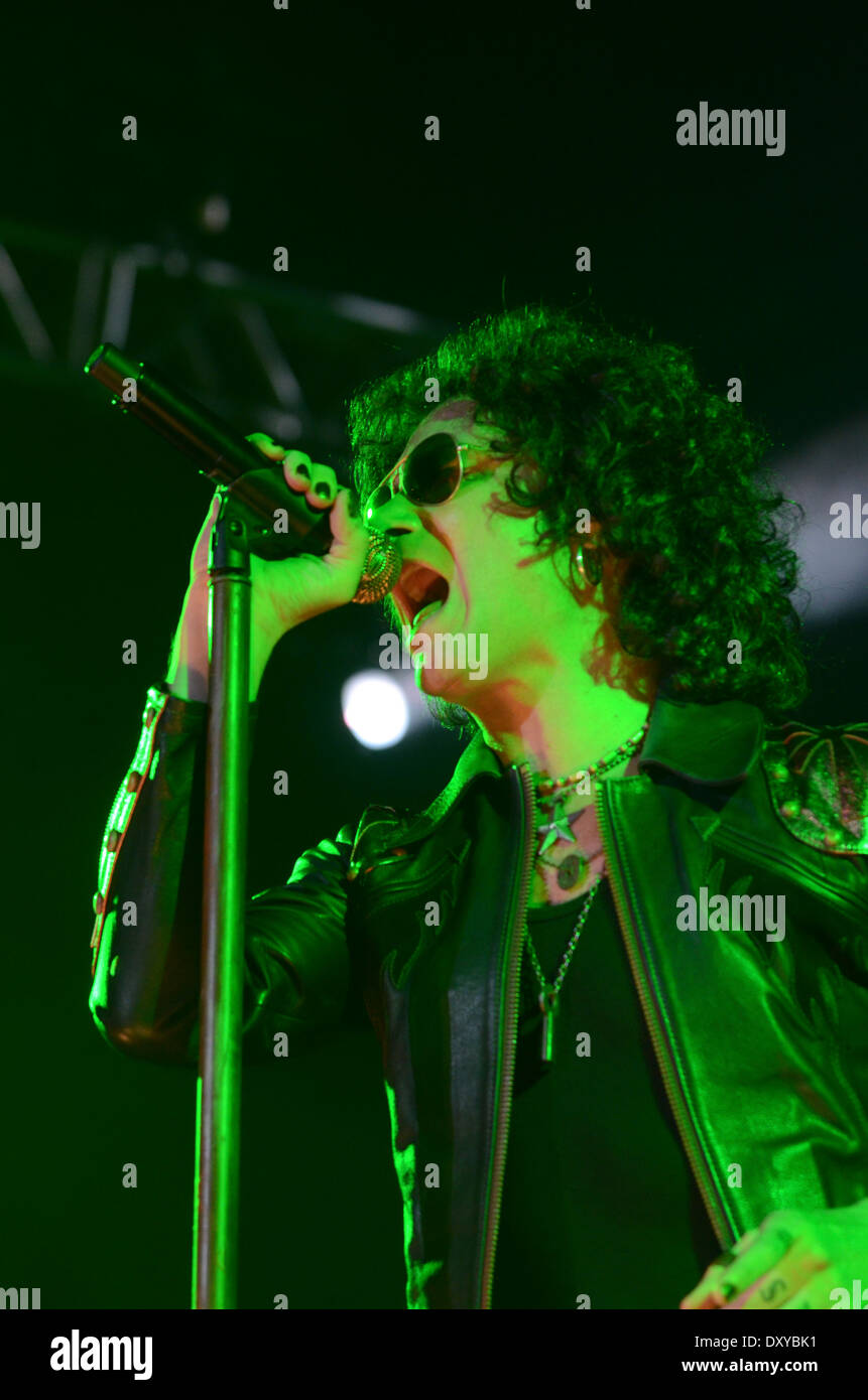 Spanish rock singer Enrique Bunbury during his show in Palacio de los ...