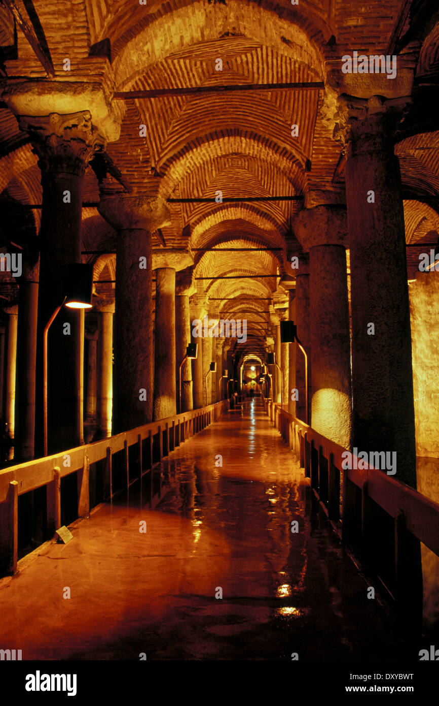 The Yerebatan Cistern, Istanbul Stock Photo - Alamy