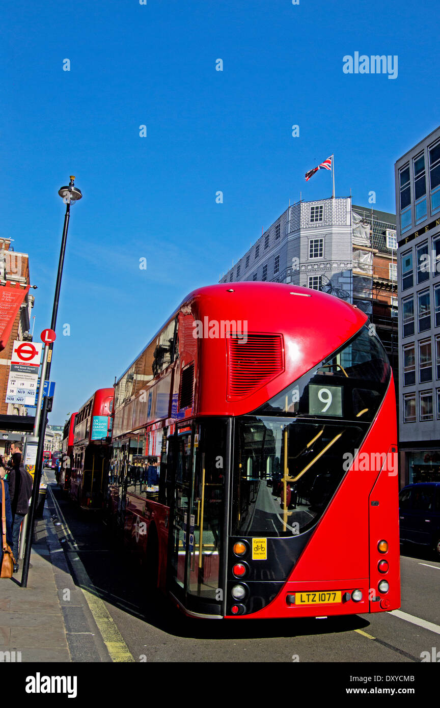 New routemaster bus hi-res stock photography and images - Alamy
