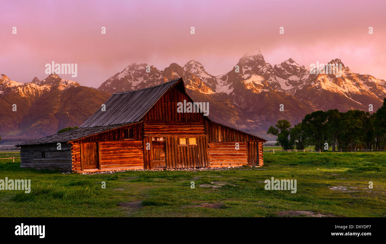 Mormon row at sunrise hi-res stock photography and images - Alamy
