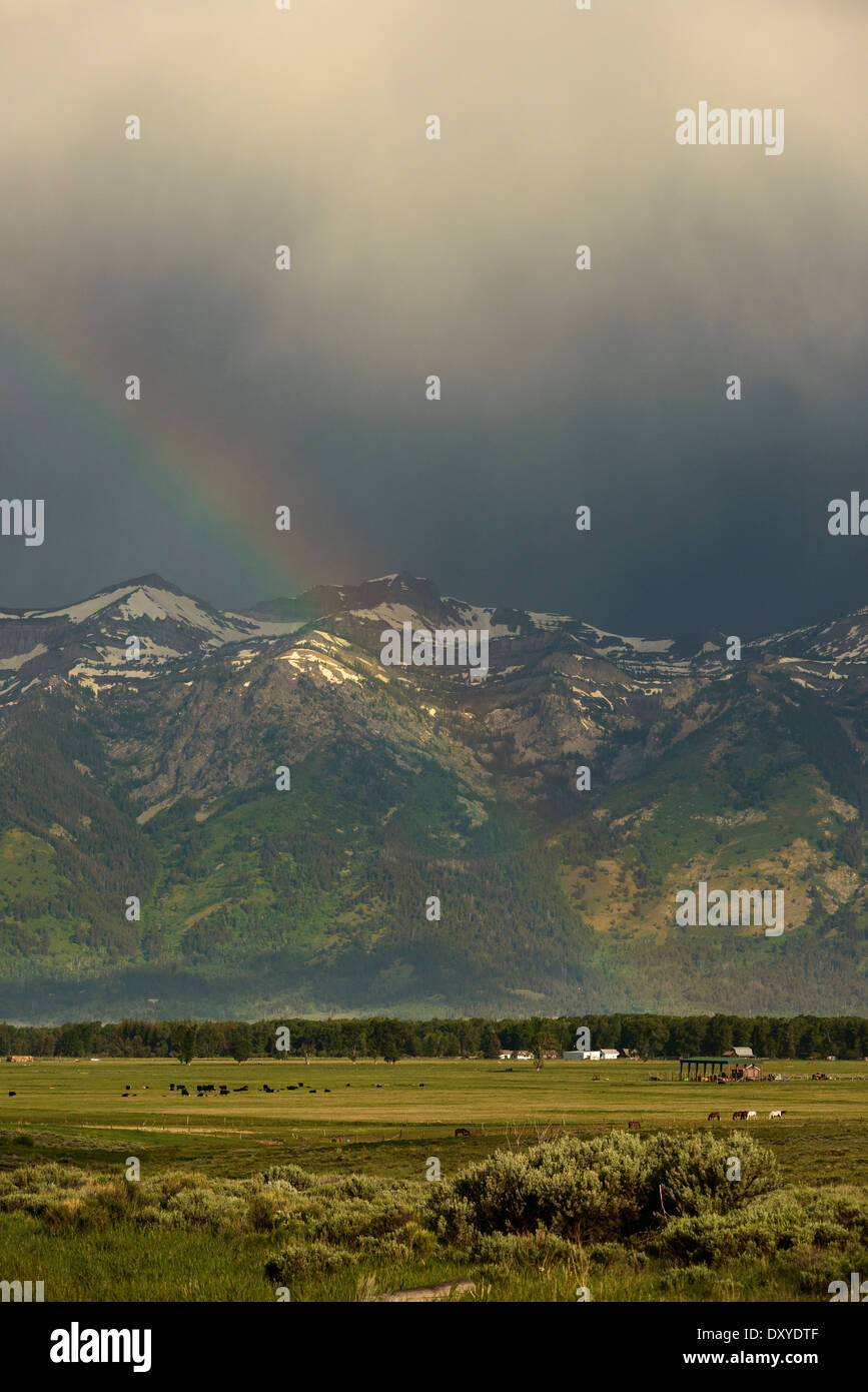 Rainbow range hi-res stock photography and images - Alamy