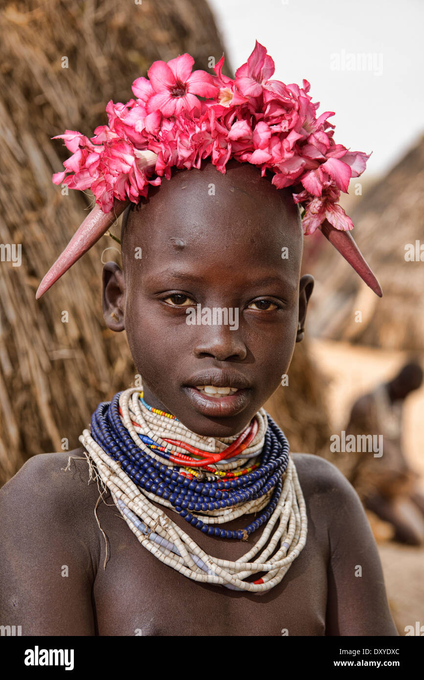 Karo young woman with face paint in Kolcho on the Omo River, Ethiopia ...