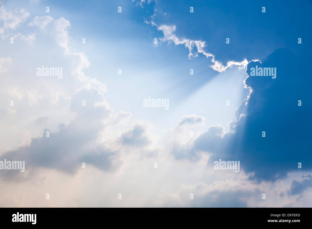 ray blue sky background dramatic scenic Stock Photo - Alamy