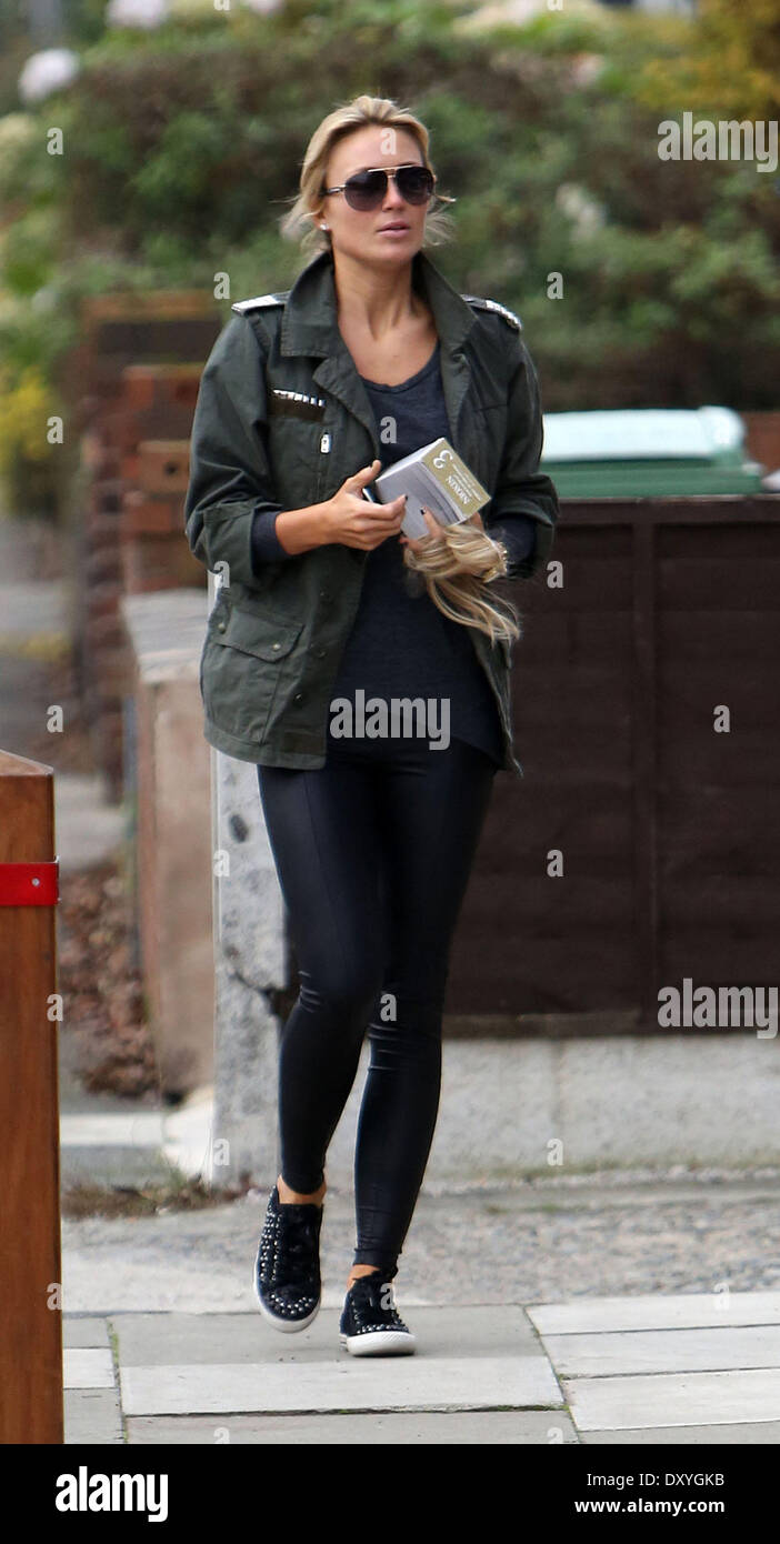 Alex Gerrard heads to her hairdresser carrying some hair extensions ...