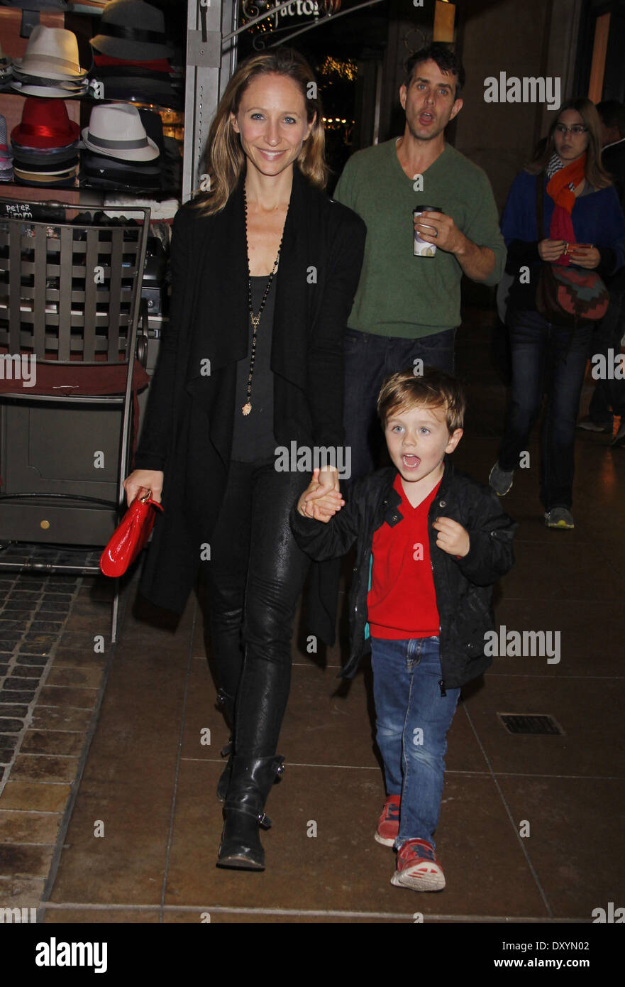 Joey Mcintyre and his family celebrate his son Griffin's birthday at ...