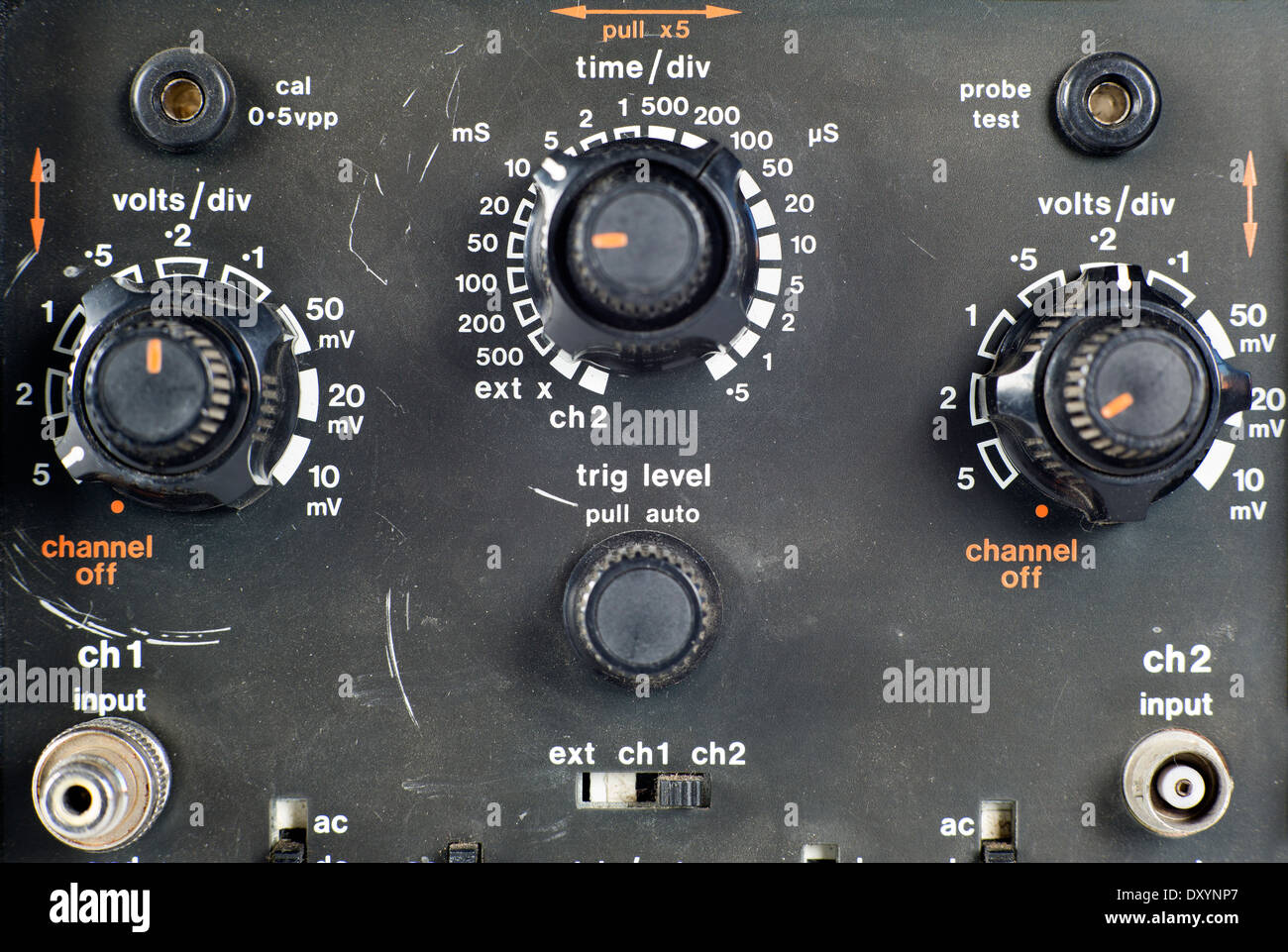 a scientific spectrum analyser / Oscilloscope machine Stock Photo - Alamy