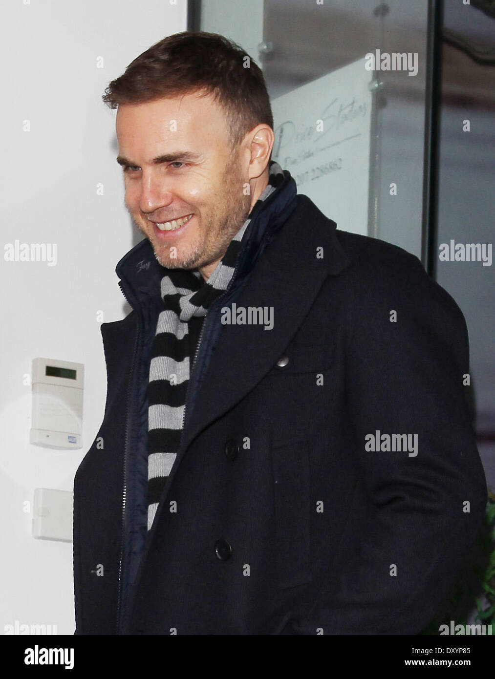 x factor studios contestants finalists judges Stock Photo - Alamy