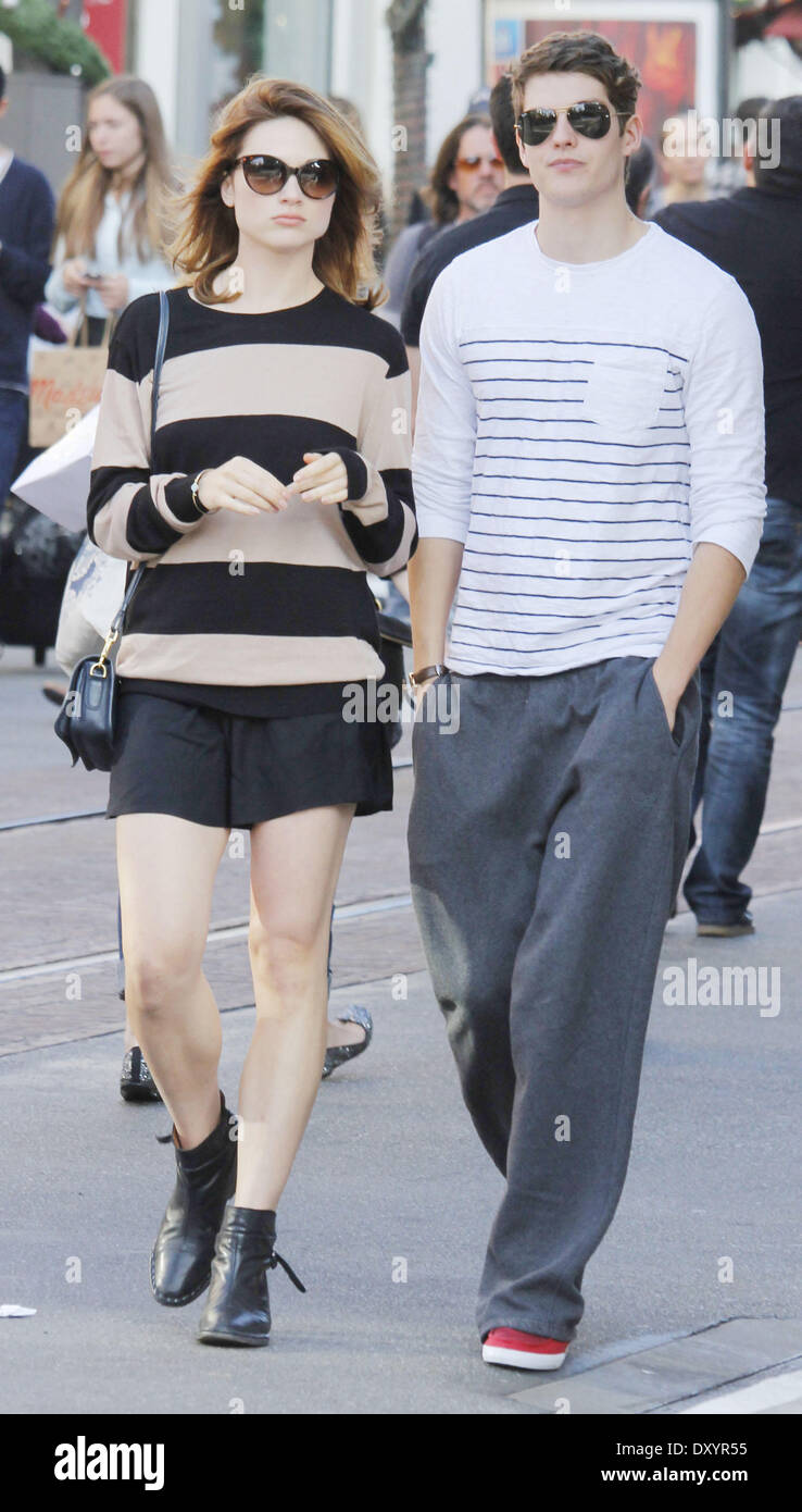 Crystal Reed and her boyfriend Daniel Sharman walking at The Grove ...