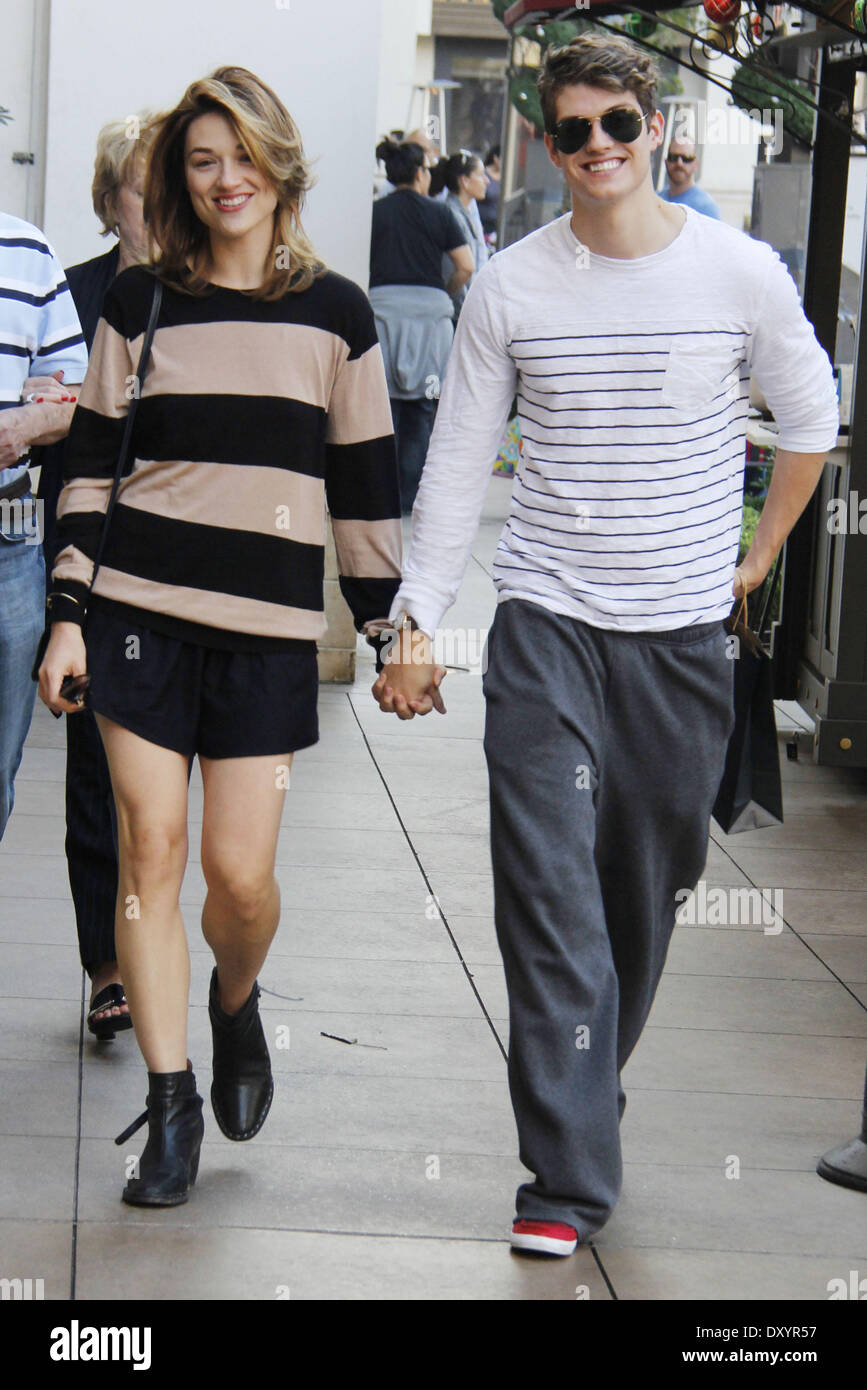 Crystal Reed and her boyfriend Daniel Sharman walking at The Grove ...