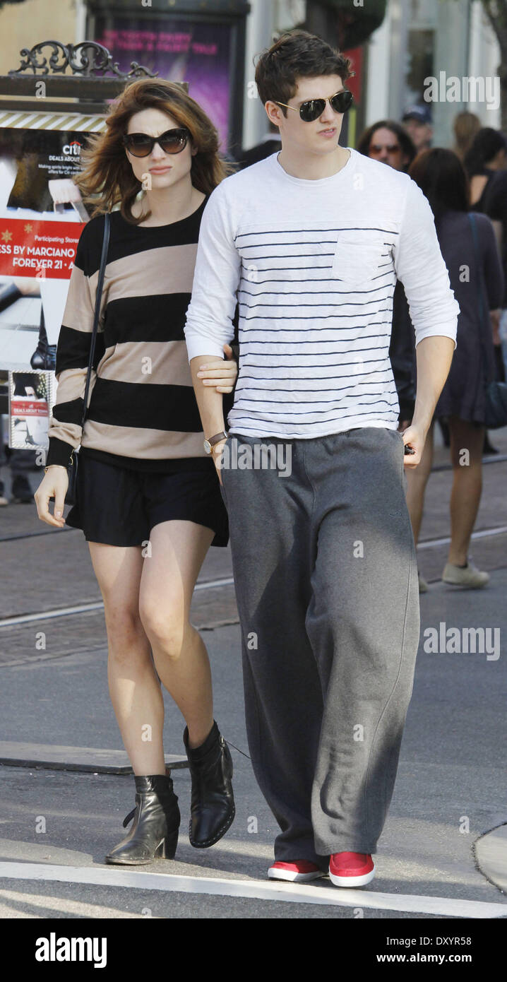 Crystal Reed and her boyfriend Daniel Sharman walking at The Grove ...