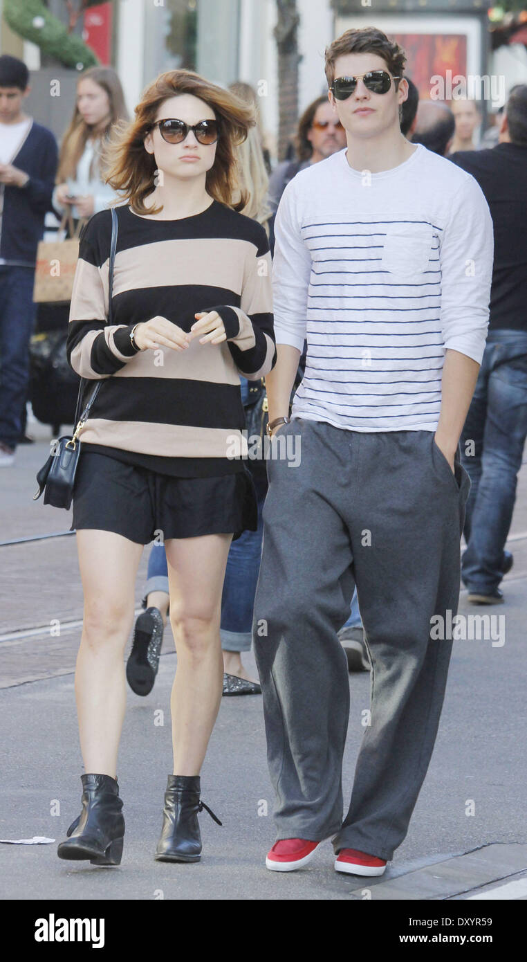 Crystal Reed and her boyfriend Daniel Sharman walking at The Grove ...