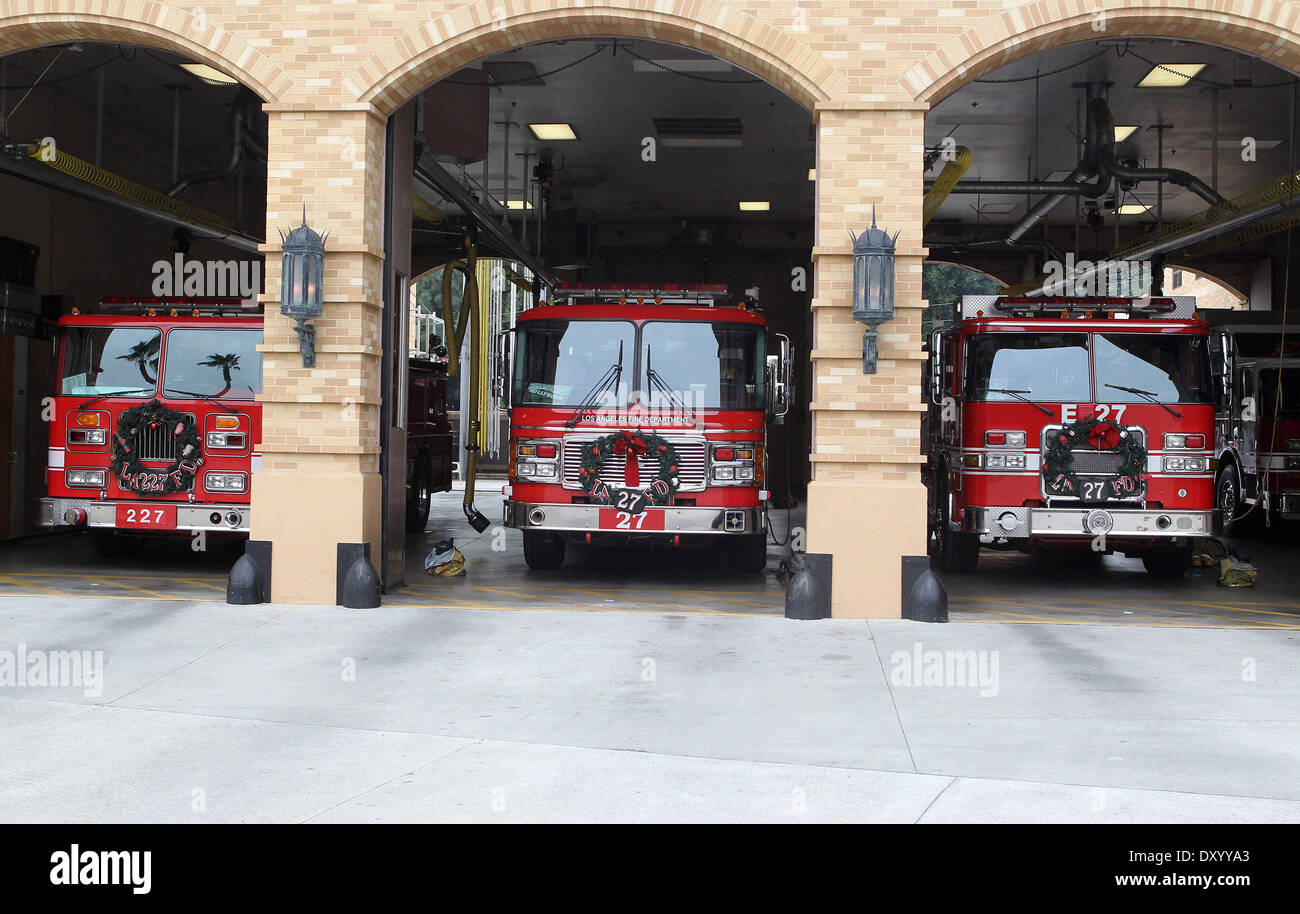 Hollywood Chamber Of Commerce salutes Hollywood division Police ...