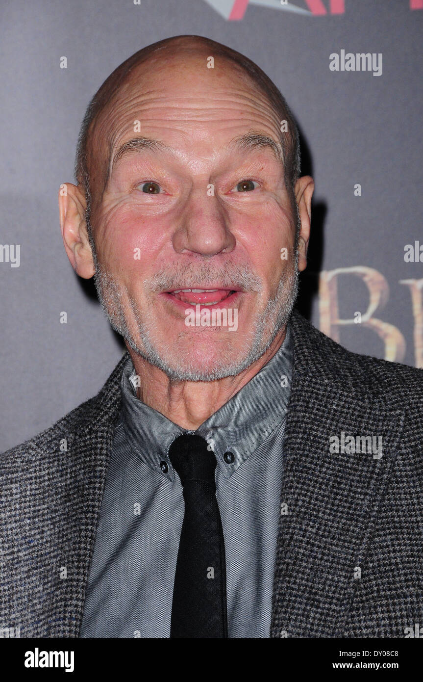 The Premiere of 'The Hobbit: Unexpected Journey' at the Ziegfeld ...