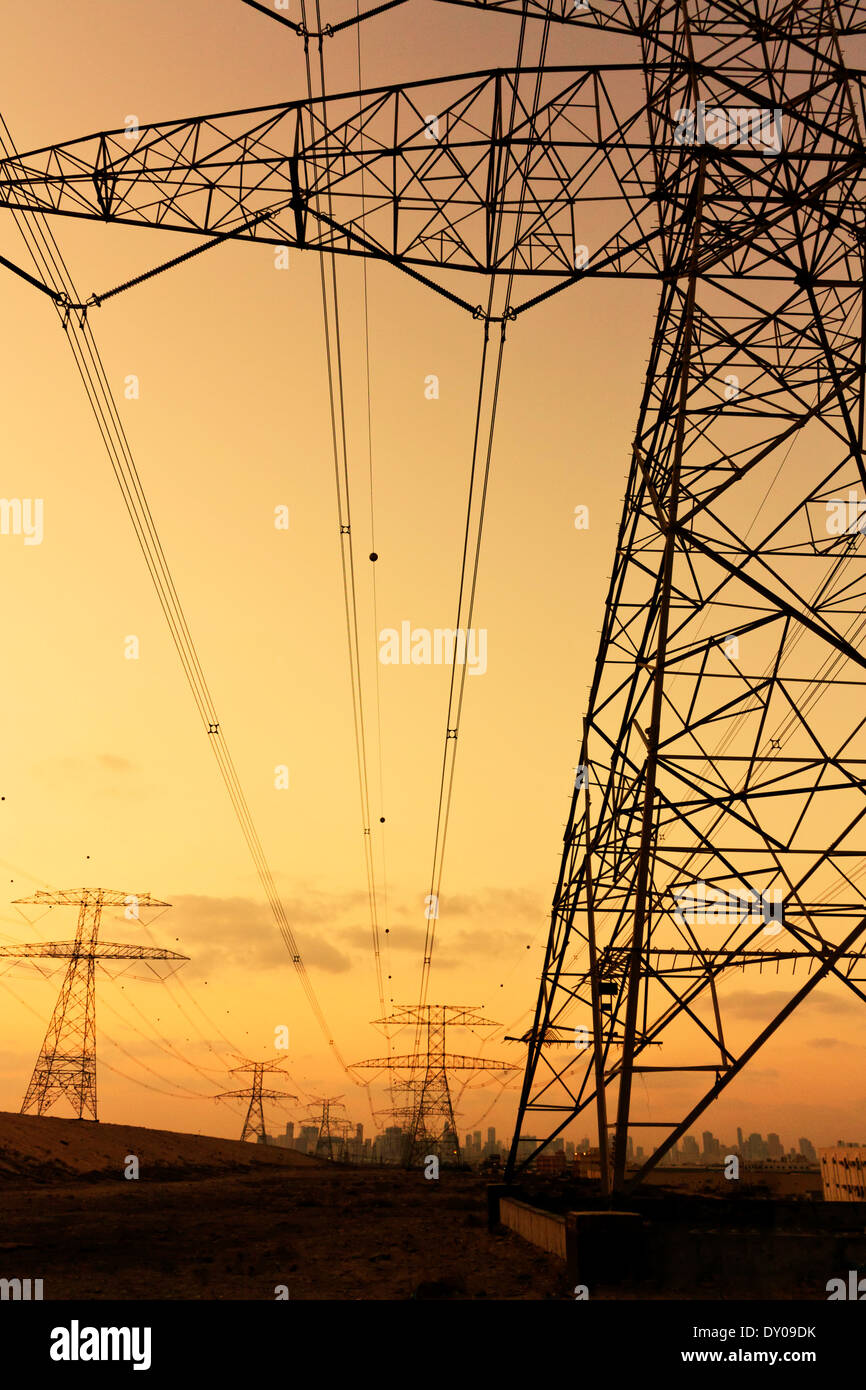 Dubai power lines hi-res stock photography and images - Alamy