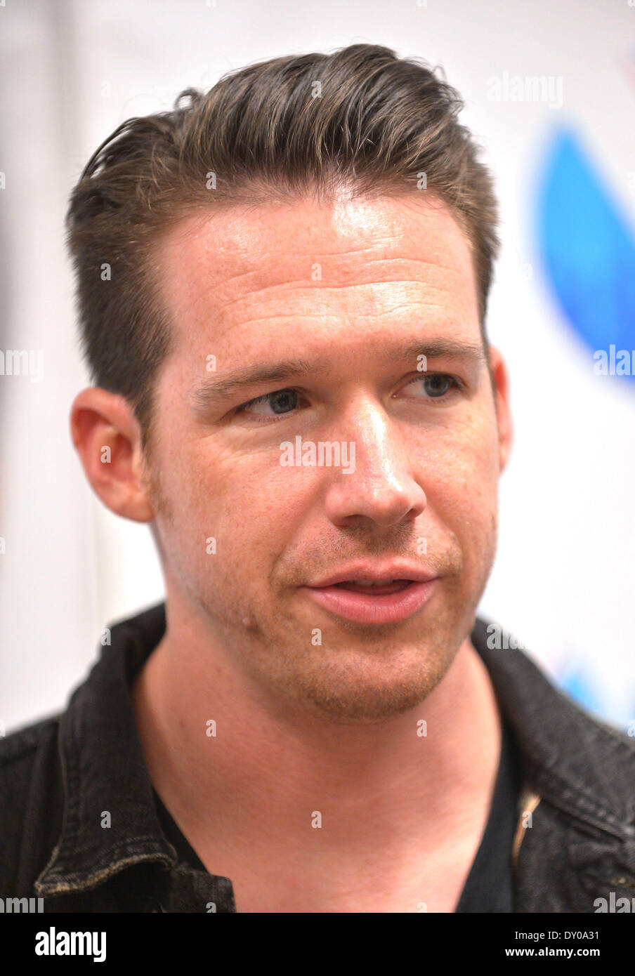 Y100's Jingle Ball 2012 at the BB&T Center - Performances Featuring ...