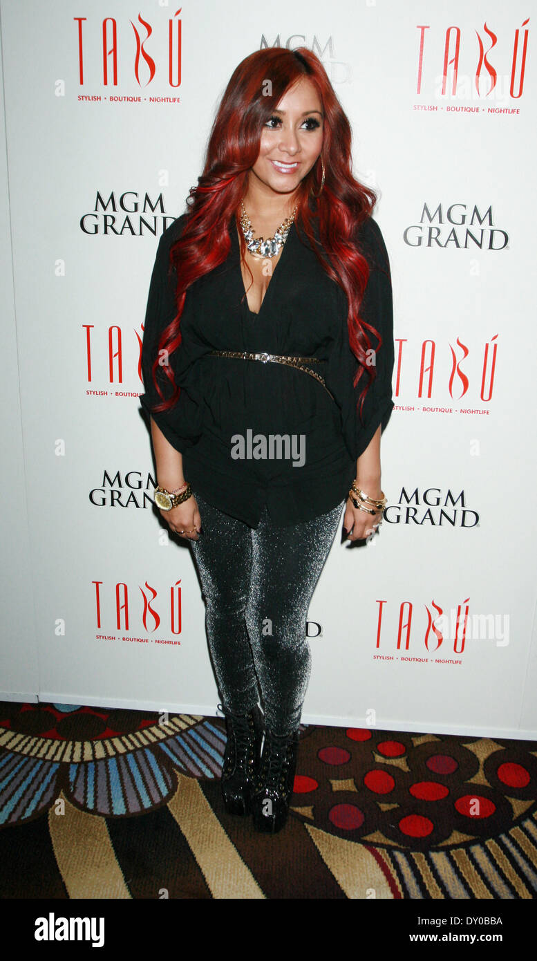 Nicole 'Snooki' Polizzi hosts a post fight party at the Tabu Ultra ...