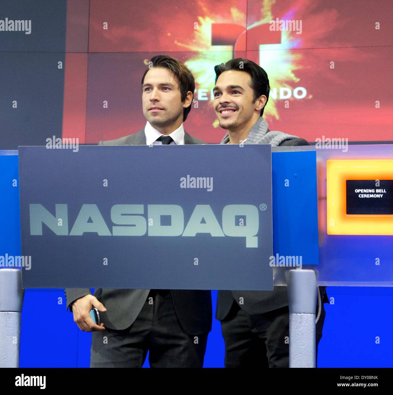 Nasdaq opening bell hi-res stock photography and images - Alamy
