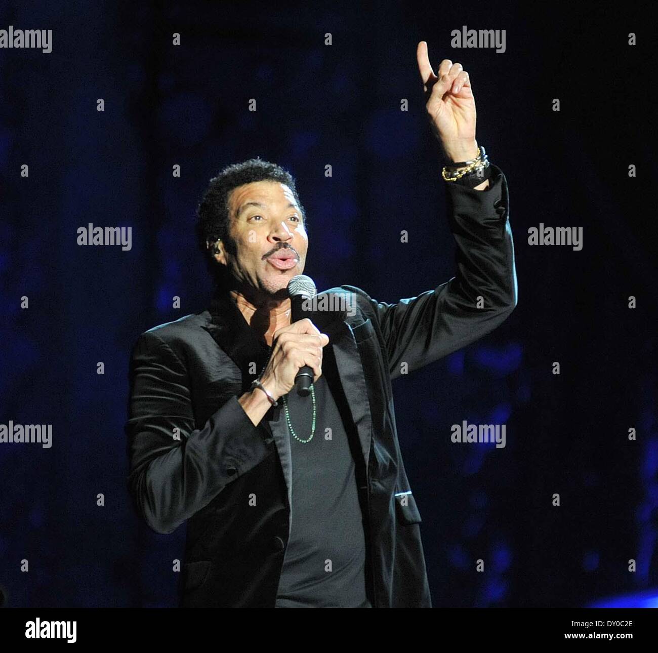 Lionel Richie performing live in concert at the O2 Arena Featuring ...