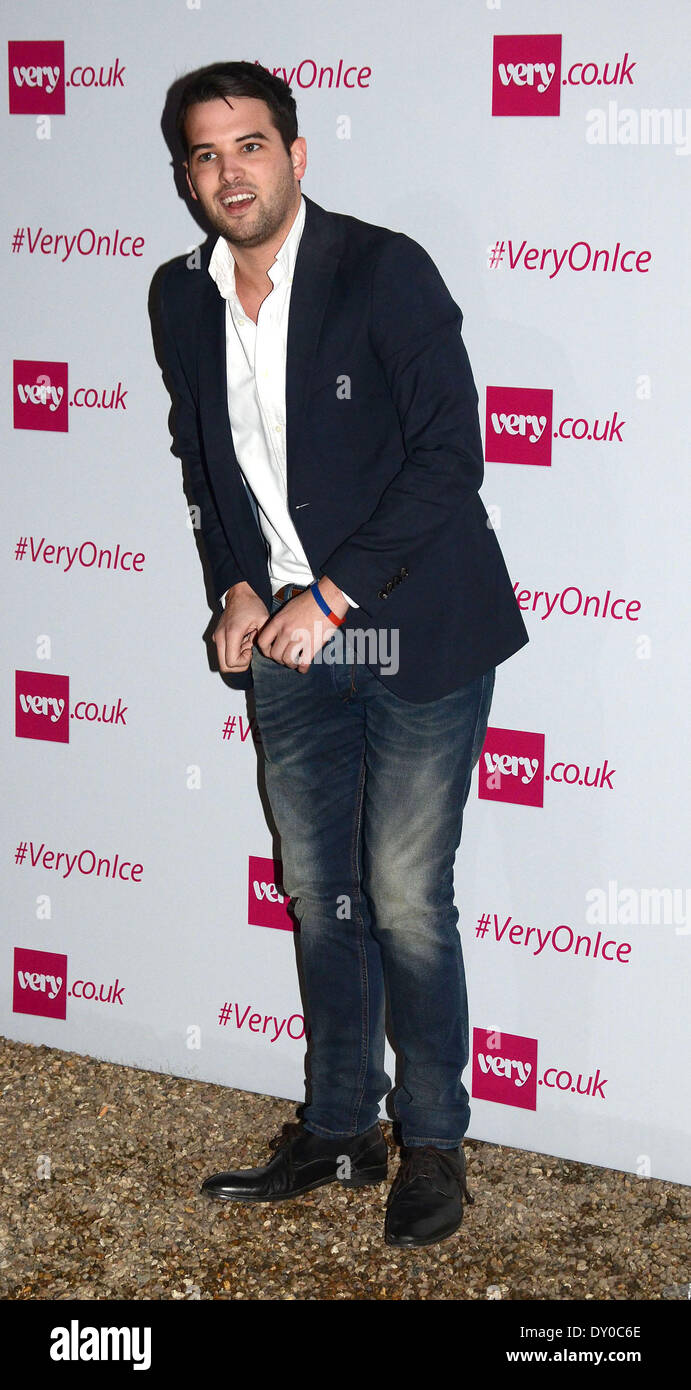 The UK's first Catwalk on Ice from Very.co.uk held at the Tower of ...