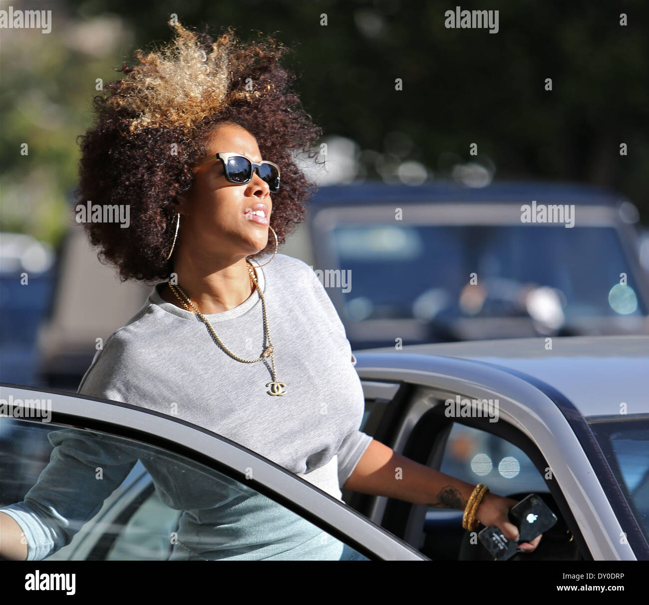 Kelis getting into her car after shopping at Saks on Fifth Avenue with ...