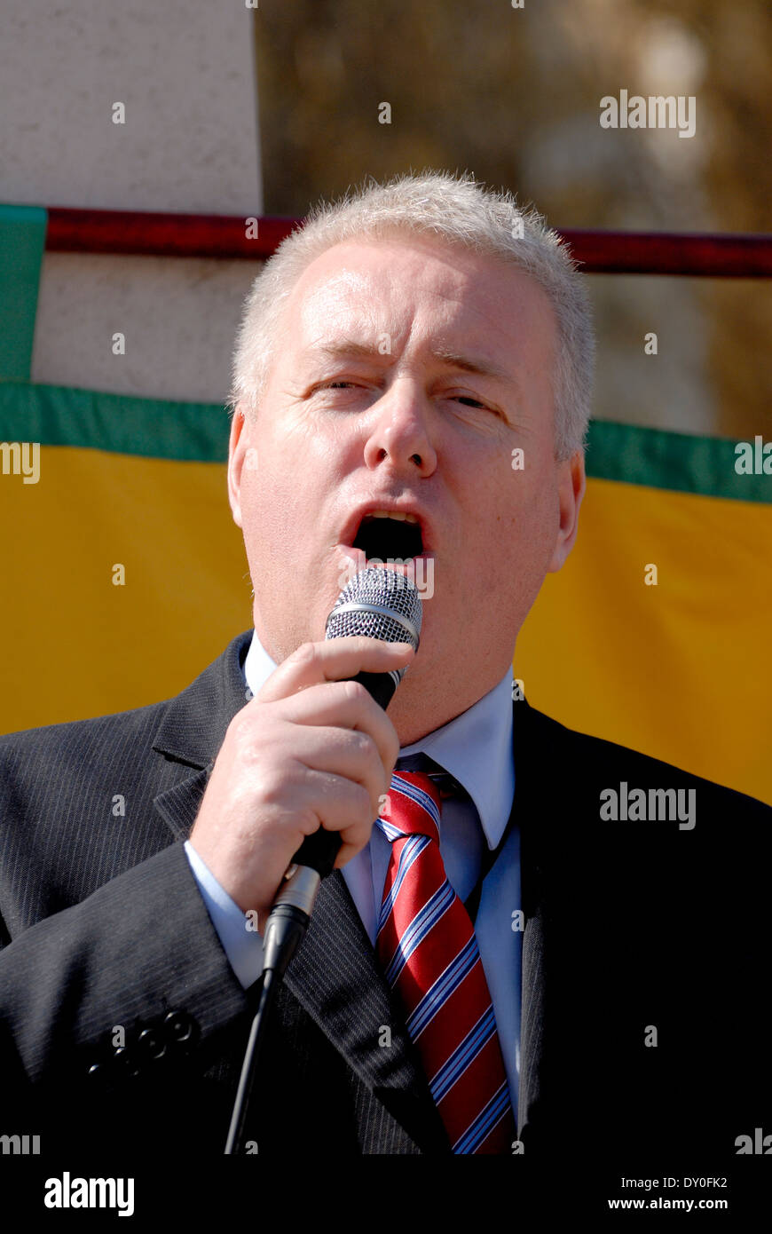 Ian Lavery MP (Labour member for Wansbeck) speaking at a protest Stock ...