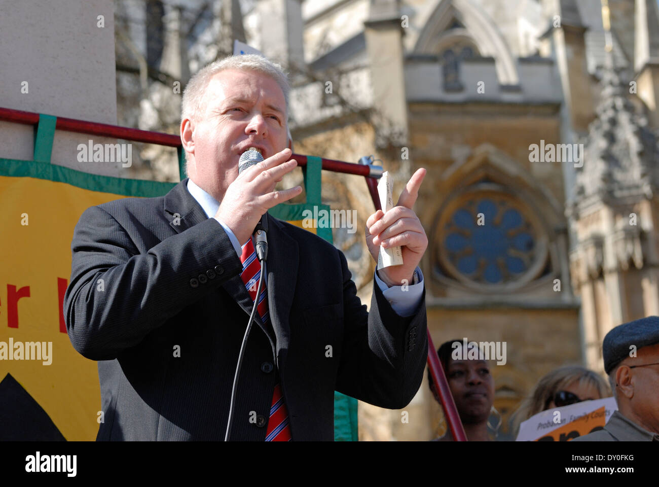 Ian Lavery MP (Labour member for Wansbeck) speaking at a protest Stock ...