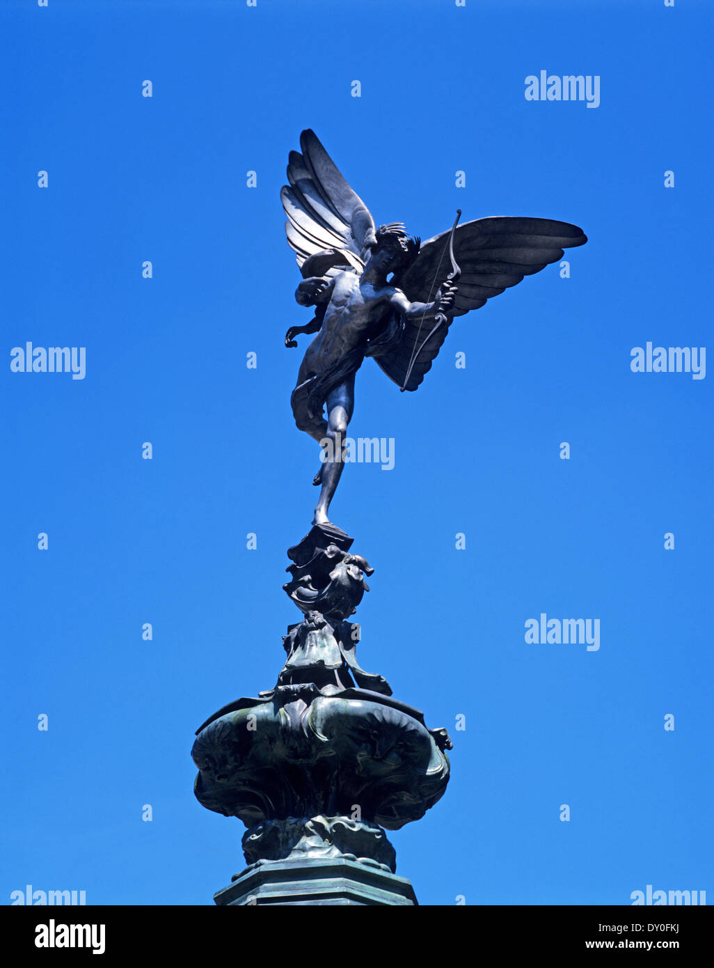 Eros statue at Piccadilly Circus, London Stock Photo - Alamy
