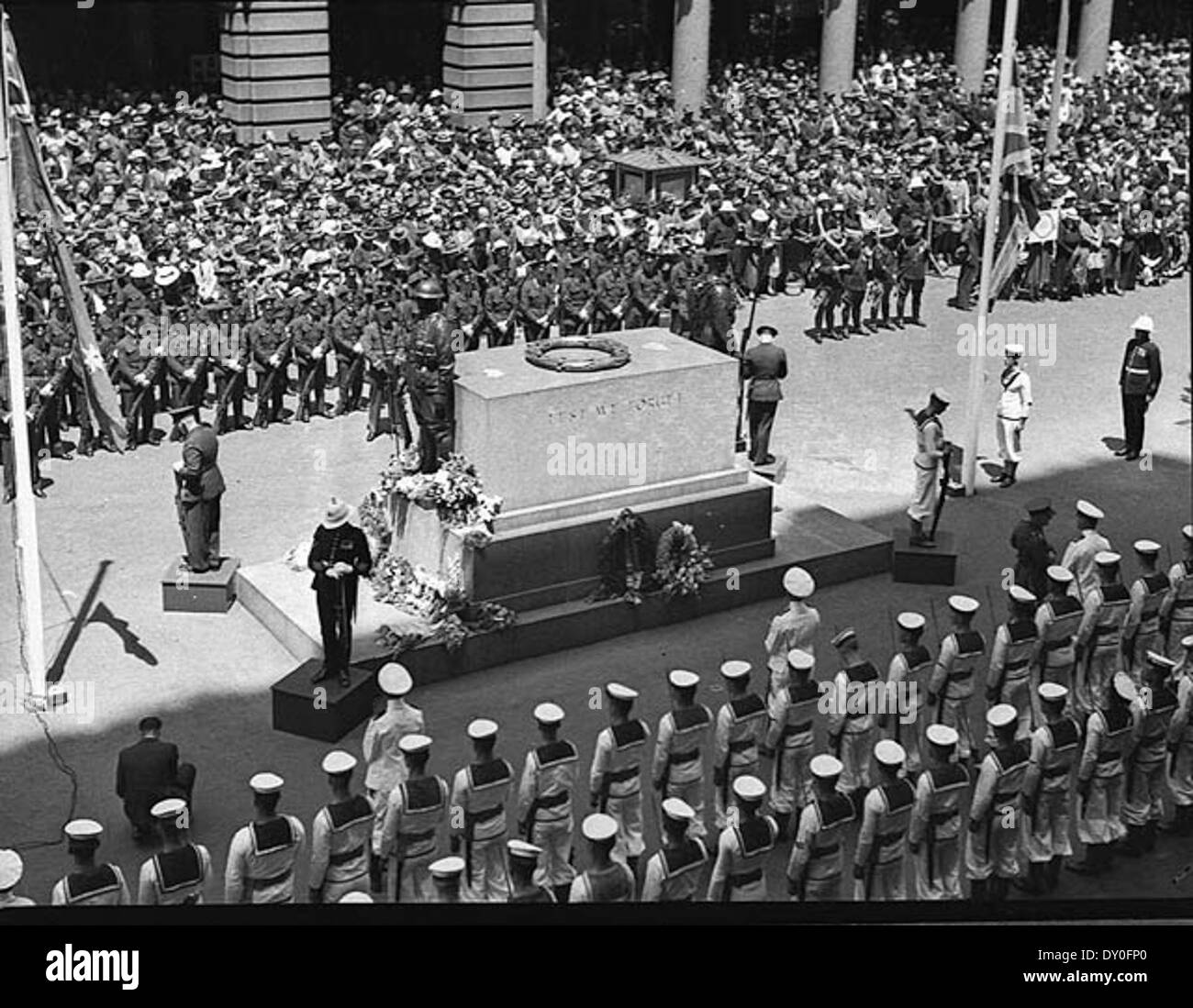 Ceremony of november 11 Black and White Stock Photos & Images - Alamy