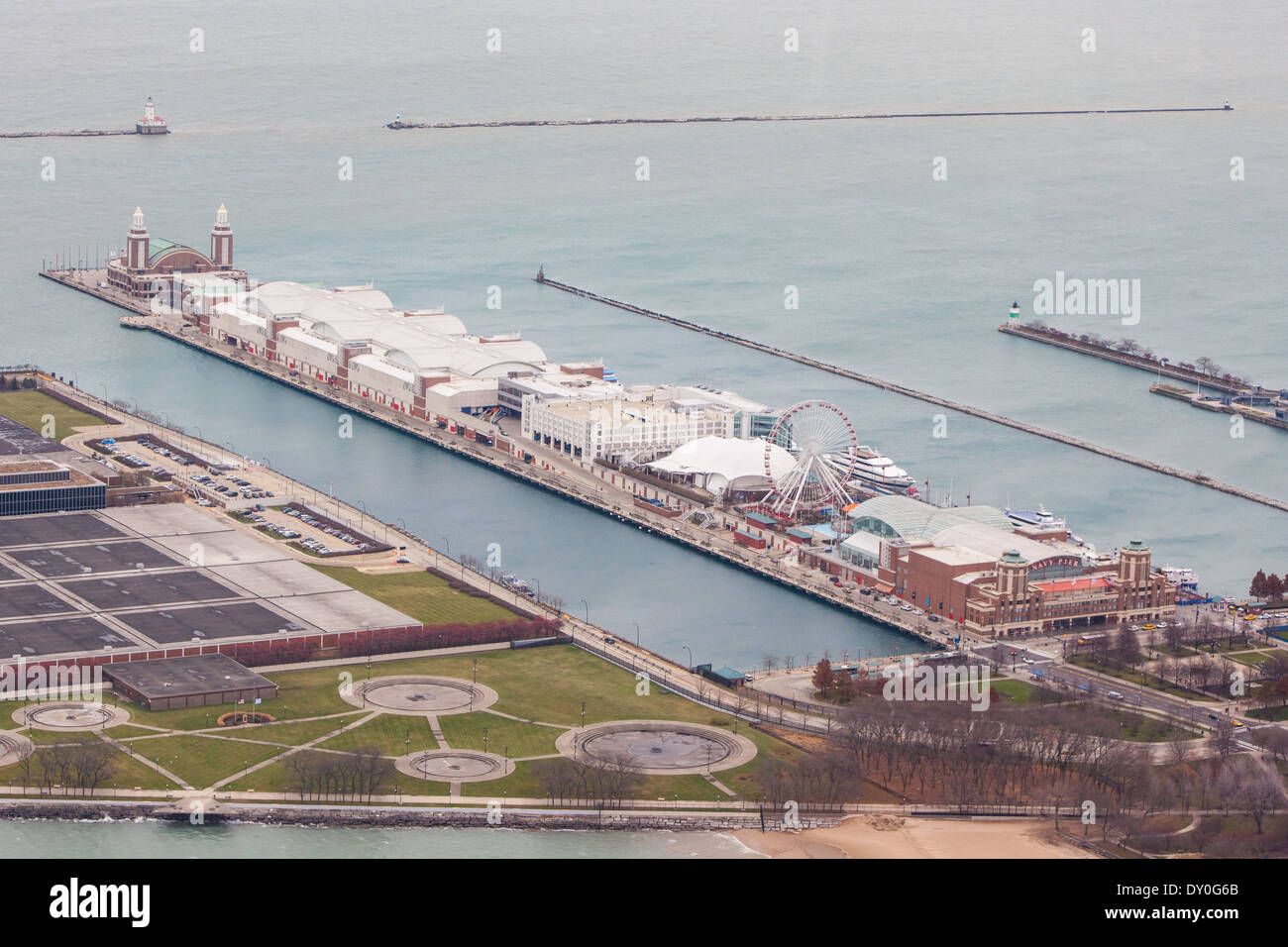 Navy Pier From Above Stock Photo - Alamy