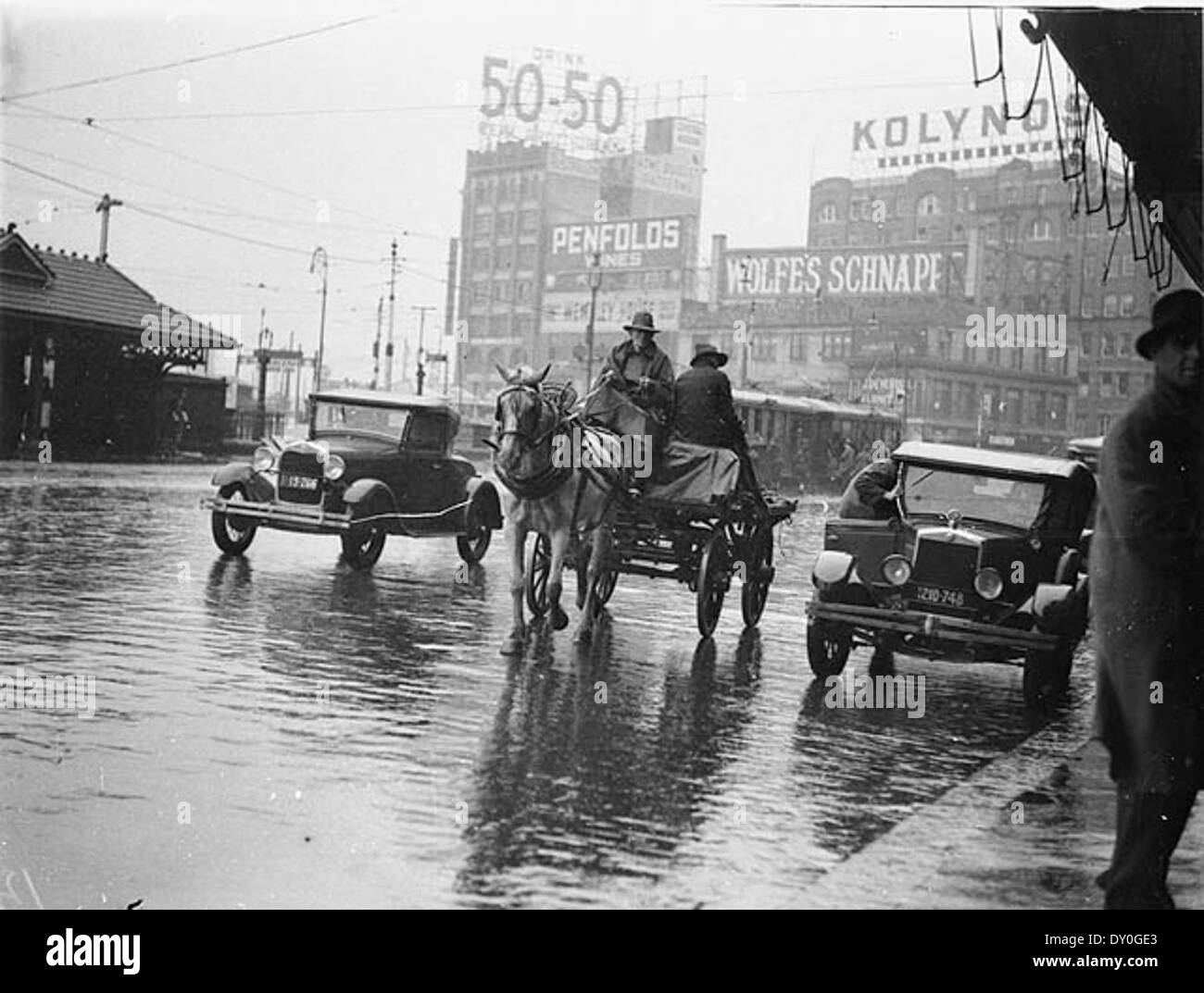 Captured by Sam Hood in January 1935, this photograph shows a dray, a ...