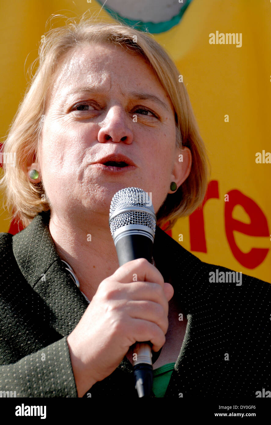 Female australian politician hi-res stock photography and images - Alamy