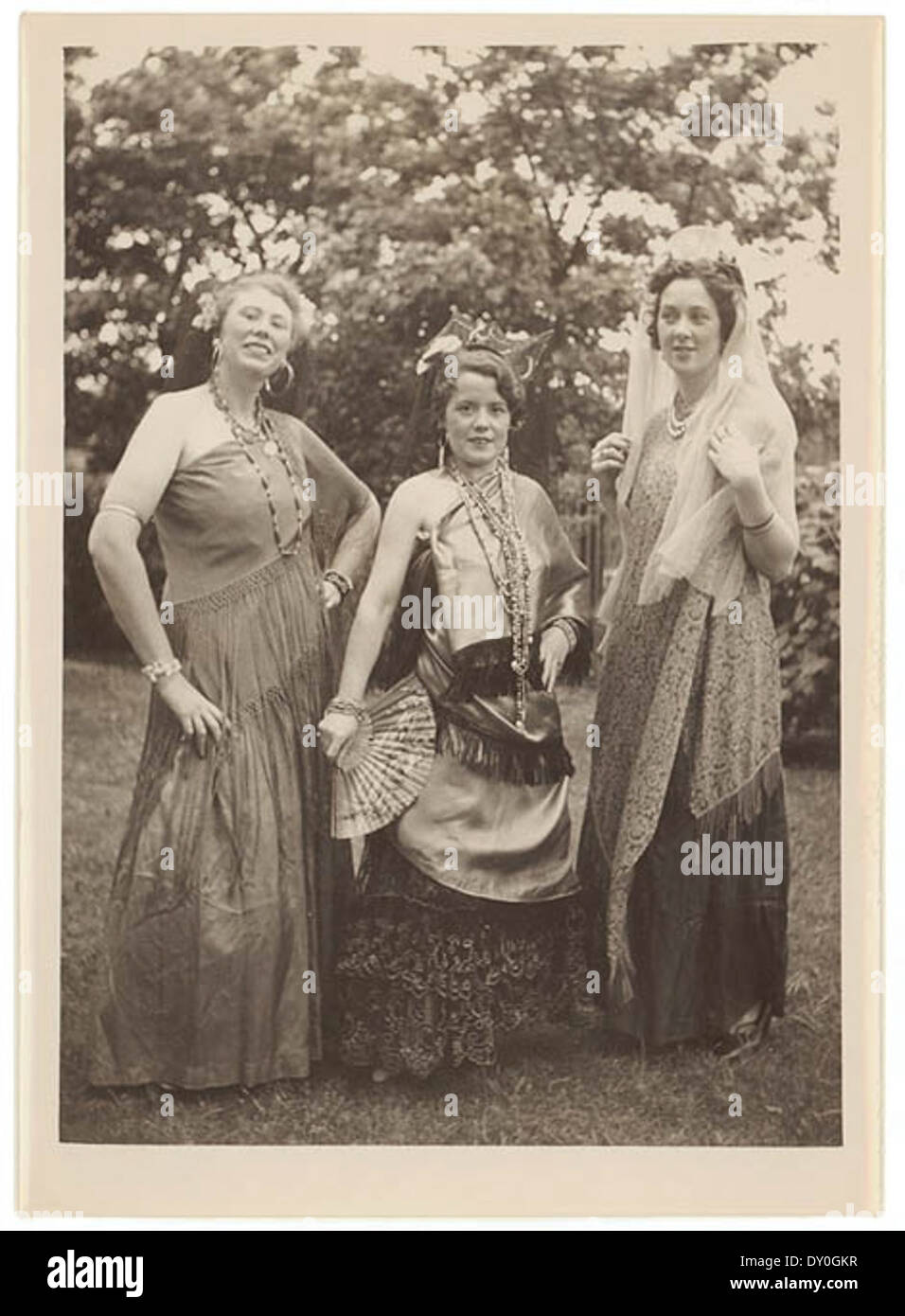Carmen, Sydney Conservatorium of Music, 1941 / Sam Hood Stock Photo - Alamy