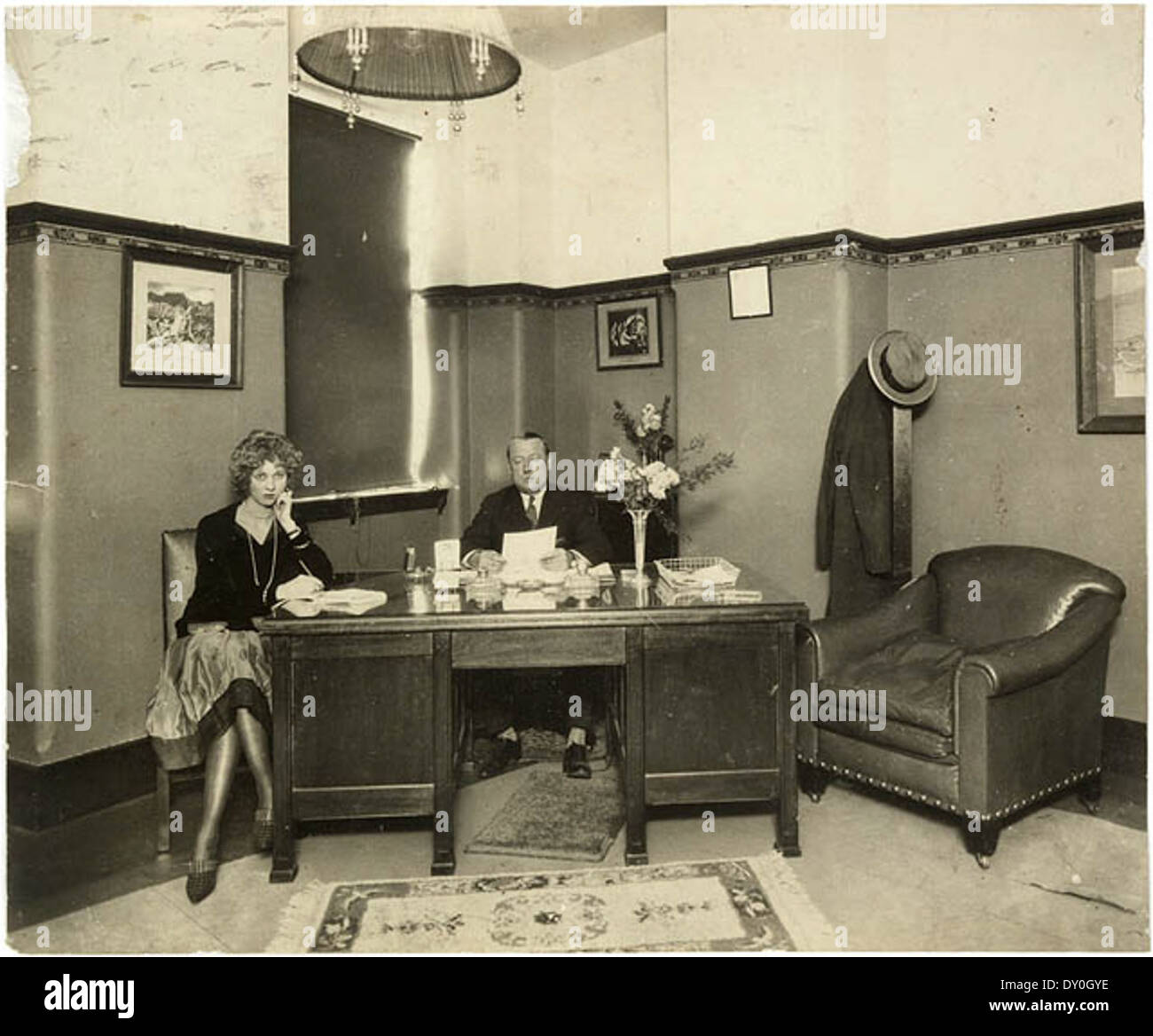 1920s secretary hi-res stock photography and images - Alamy