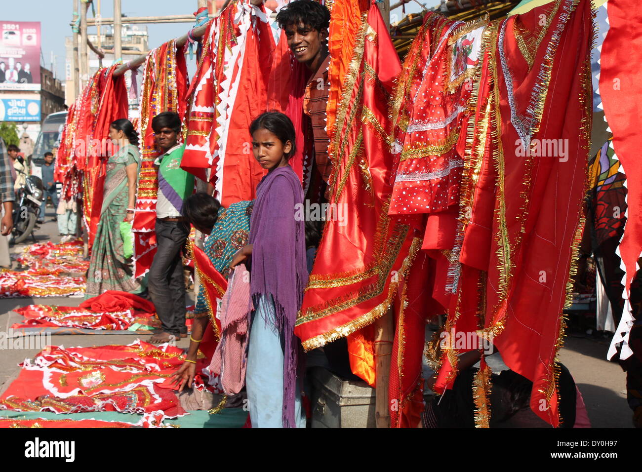 Patna railway station hi-res stock photography and images - Alamy