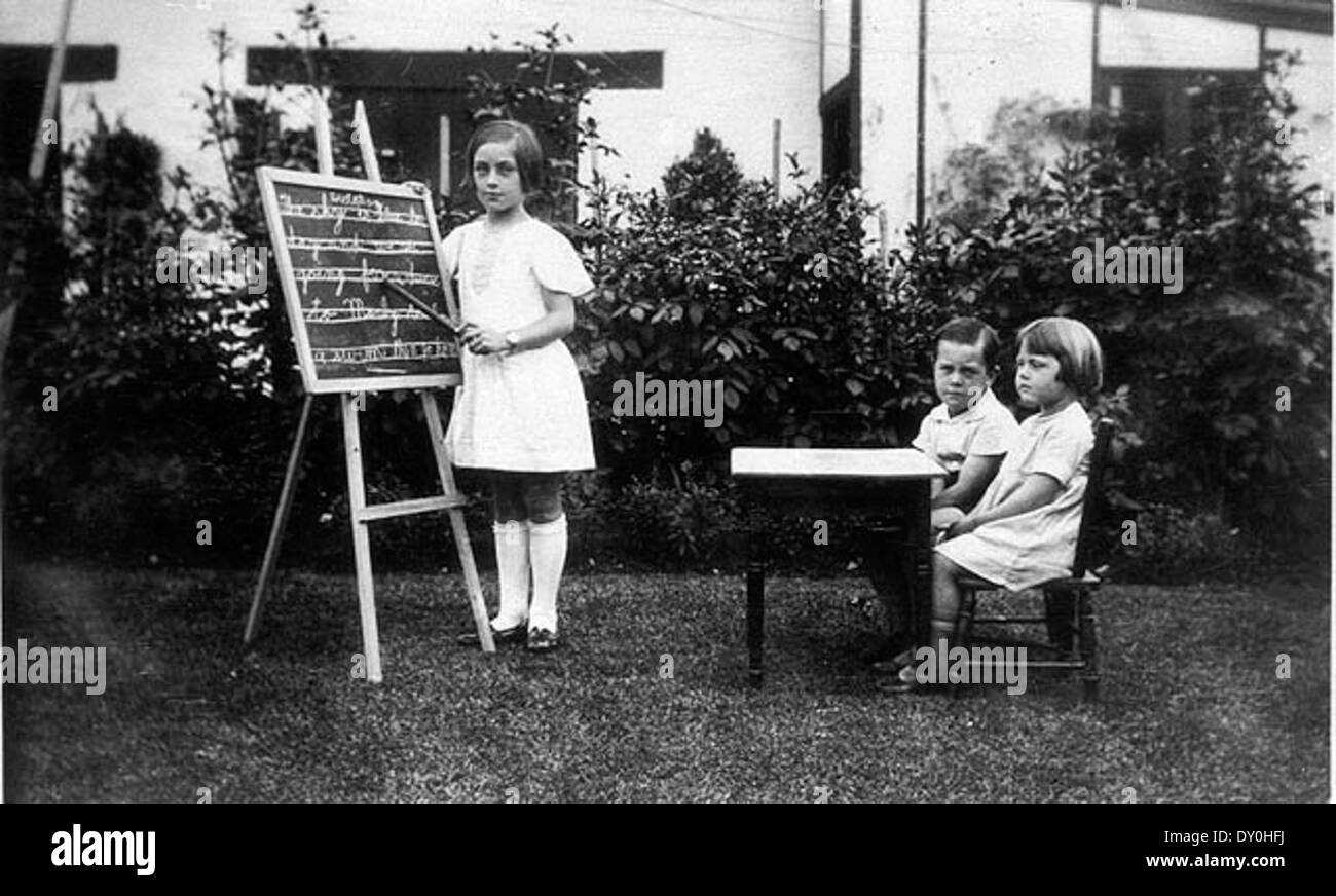 Playing school, 1940 / Harold Reed Stock Photo - Alamy