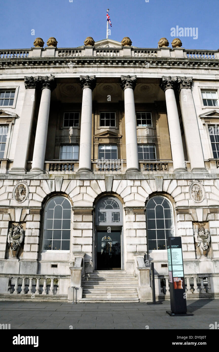 Wing house hi-res stock photography and images - Alamy