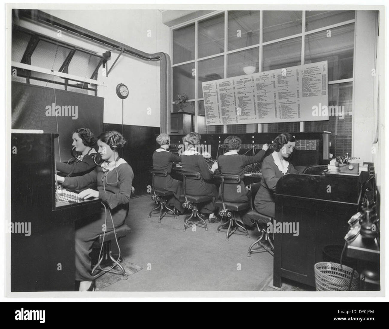 This image shows the telephone exchange at Anthony Hordern & Sons ...