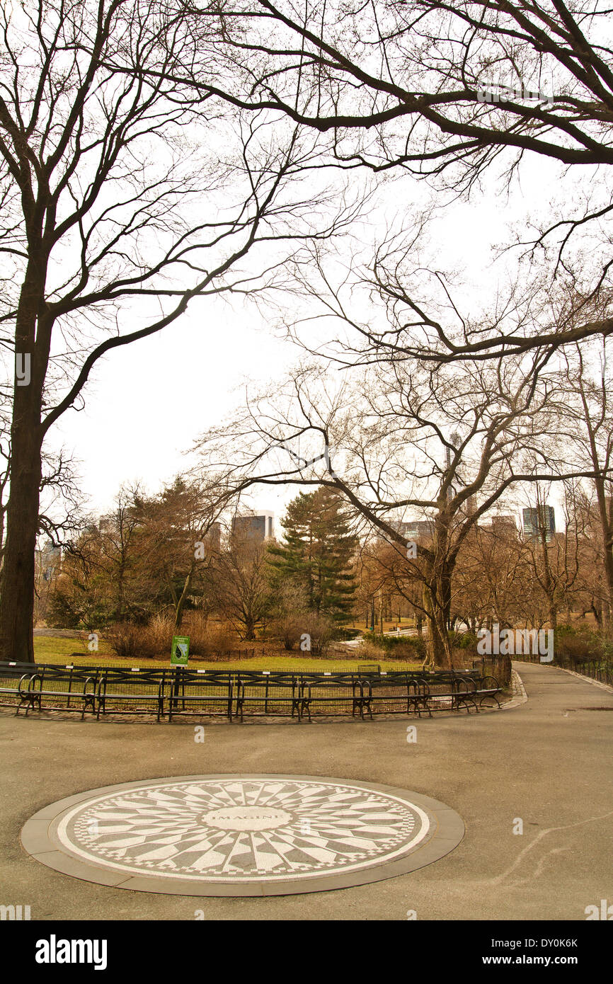 Strawberry fields central park new york hi-res stock photography and ...