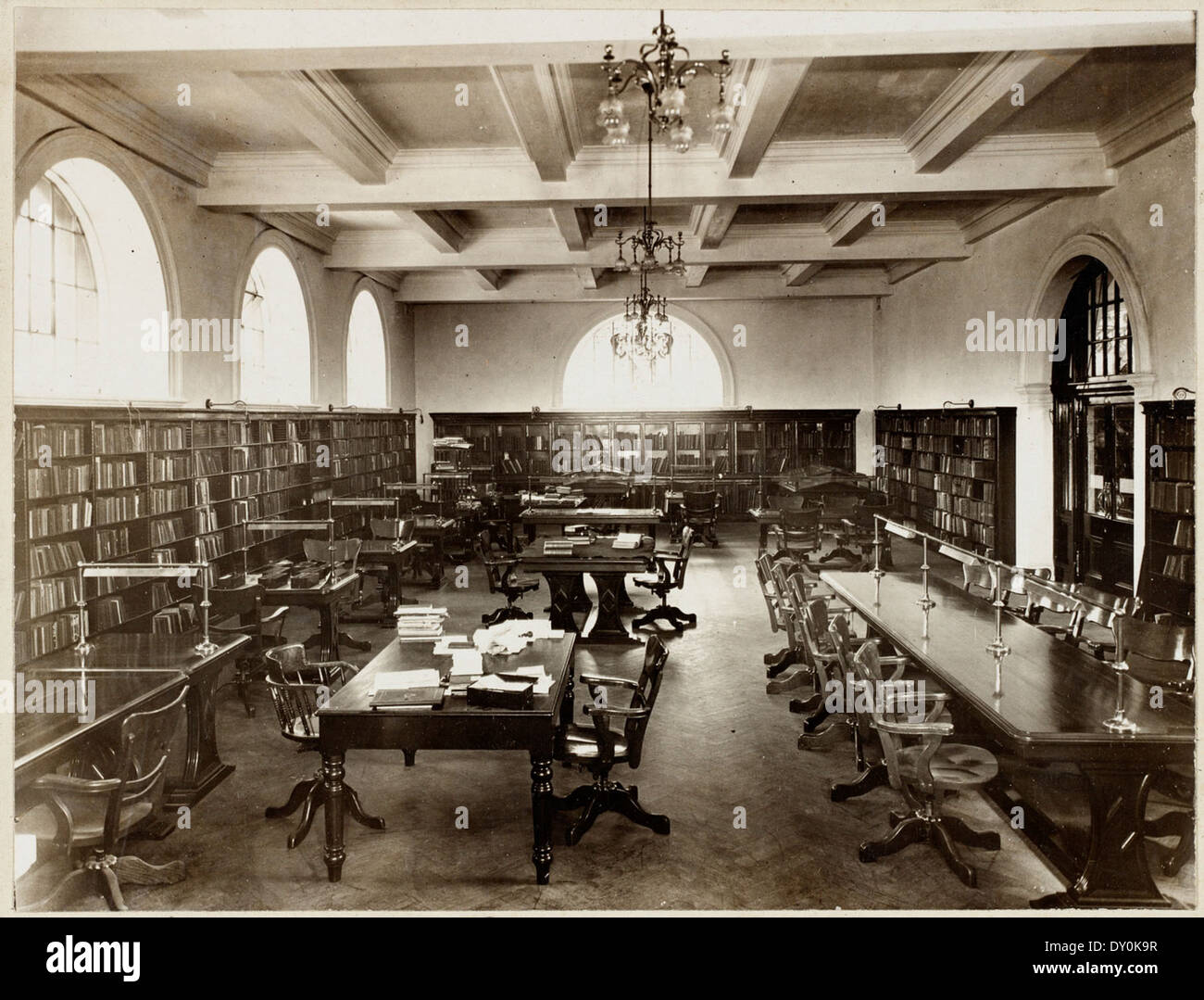 This photograph from 1911-1912 depicts the Mitchell Library Reading ...