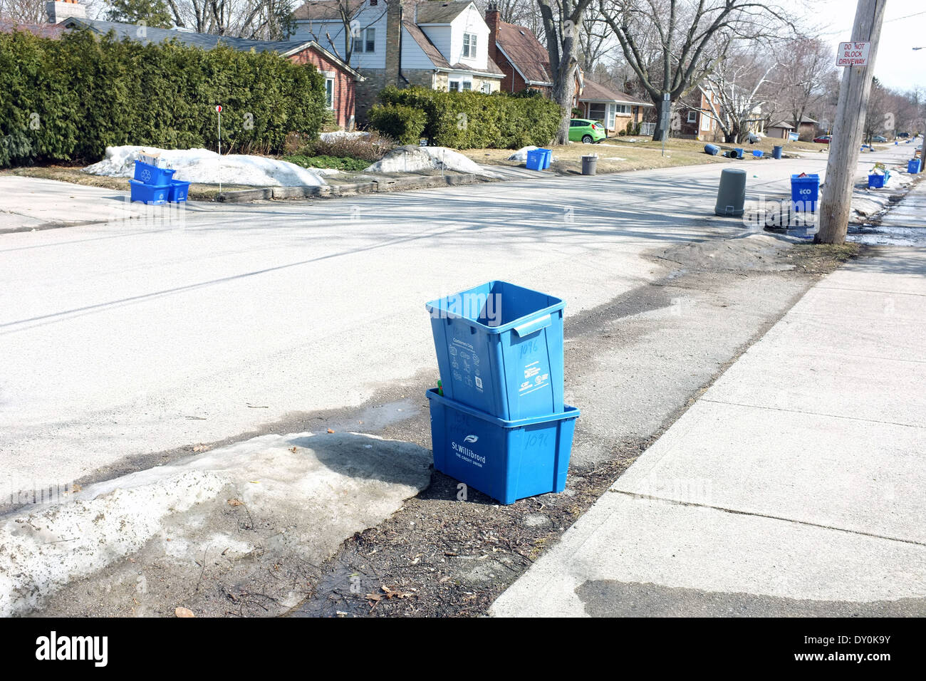 Empty recycling boxes hi-res stock photography and images - Alamy