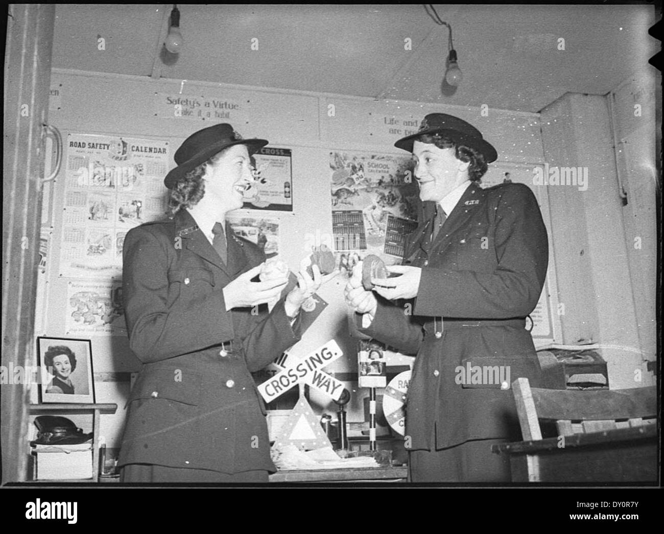 Two constables hi-res stock photography and images - Alamy