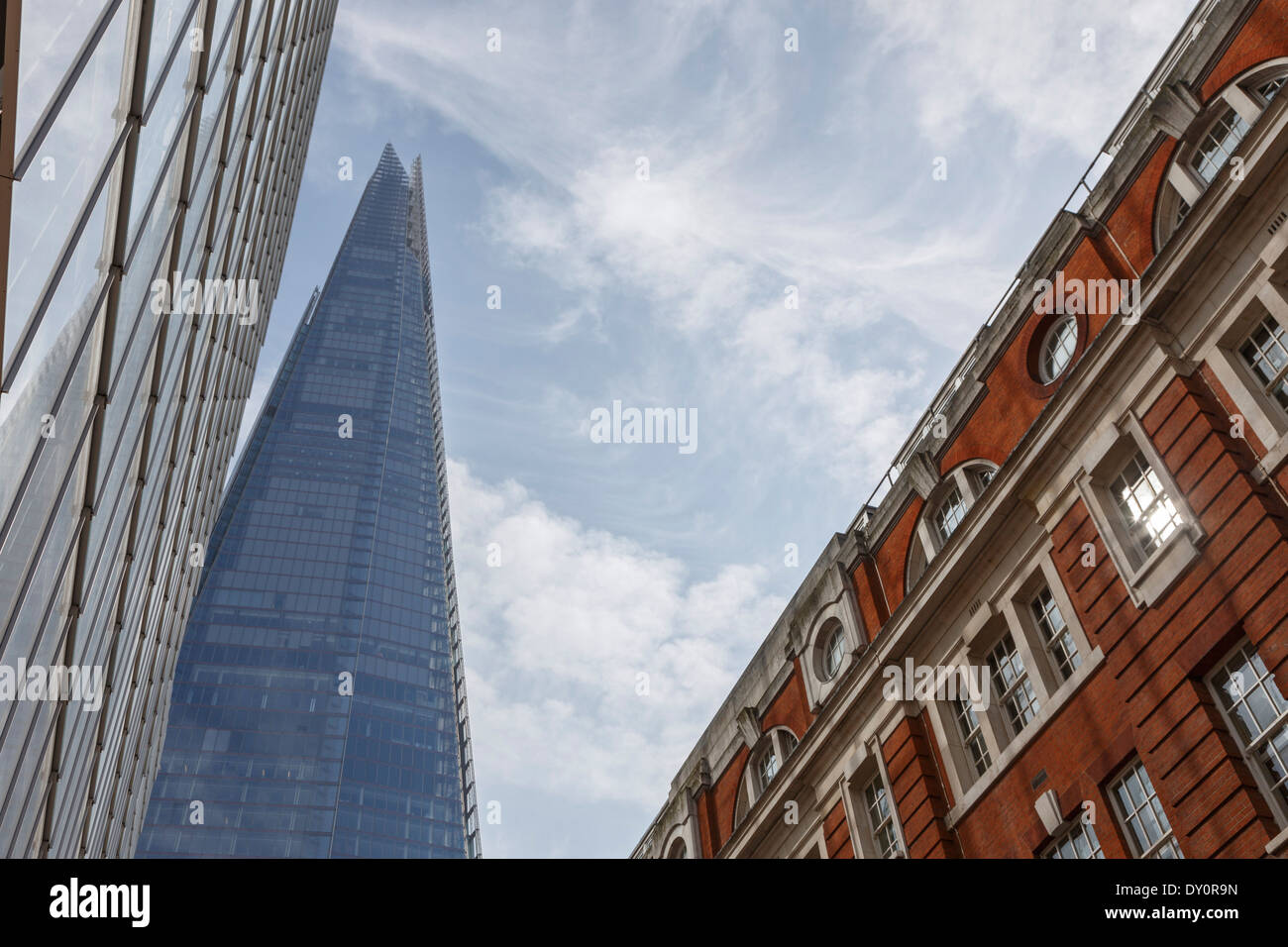 London tower bridge lifts hi-res stock photography and images - Alamy