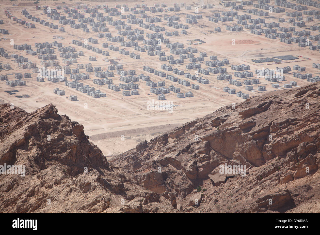Border of the united arab emirates and oman hi-res stock photography ...