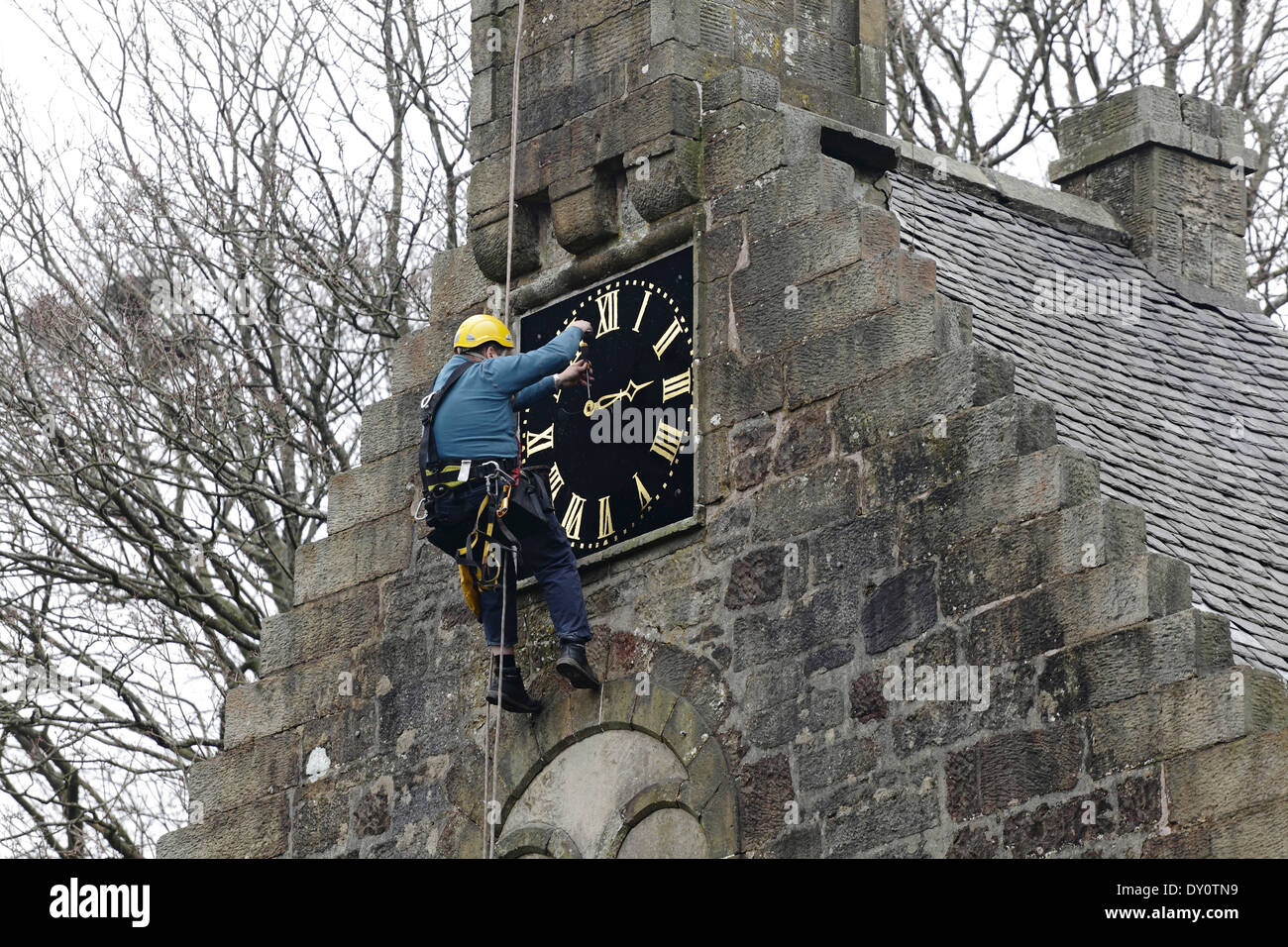 Man Abseiling High Resolution Stock Photography and Images - Alamy